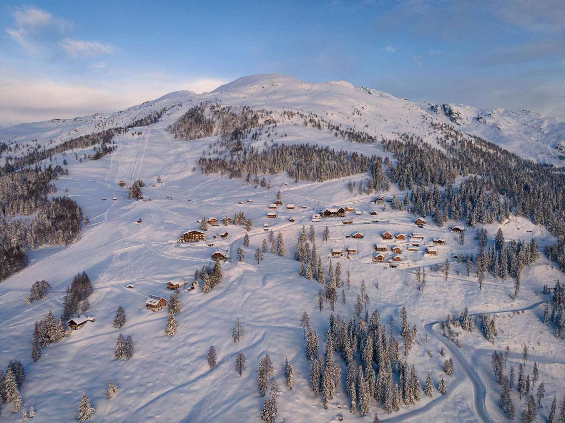 Skifahren im bekannten Familienskigebiet | Emberger Alm